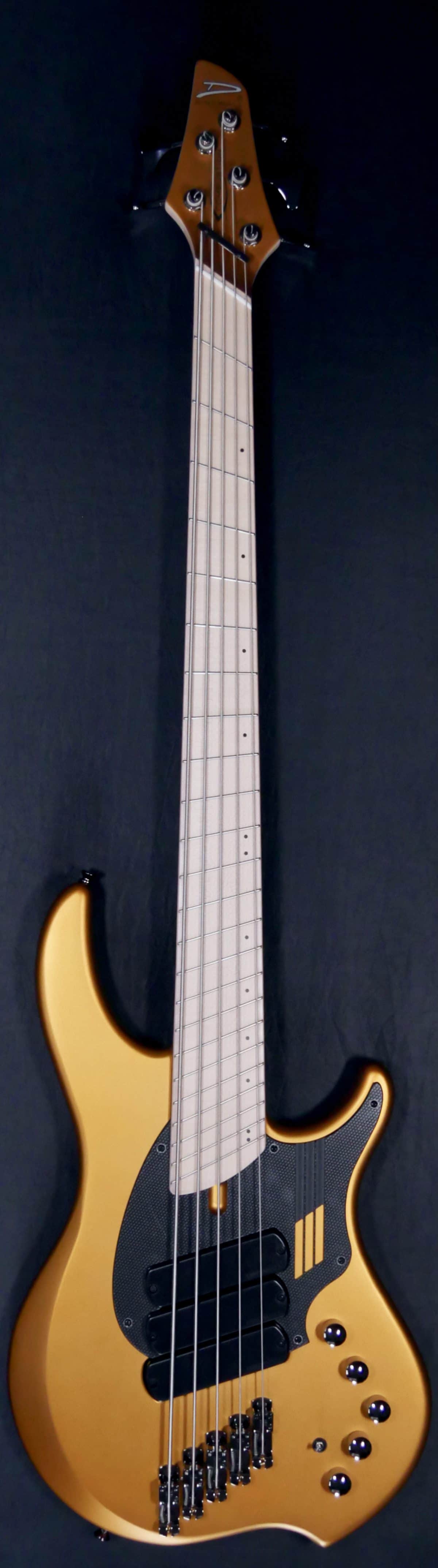 Dingwall | Bass Buddha