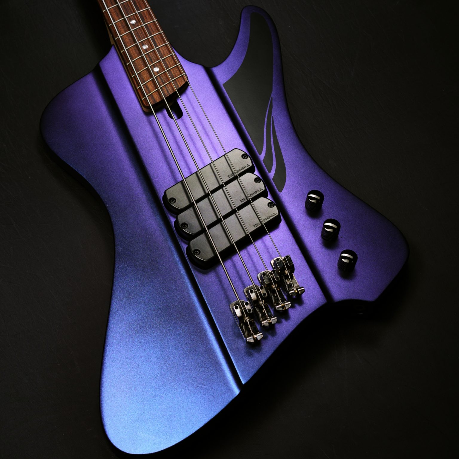 Pre-owned Dingwall D-Roc 4 Standard Matte Blue to Purple Colorshift ...