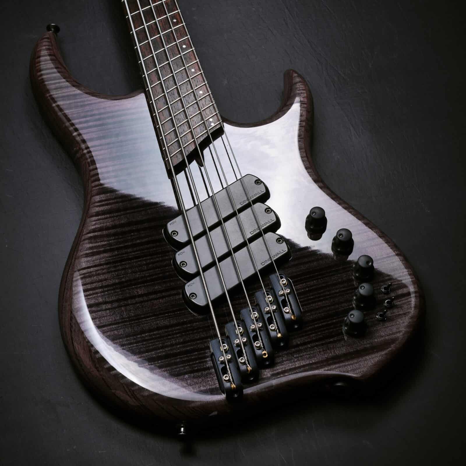PRE-OWNED Dingwall Z3 Black Reverseburst | Bass Buddha