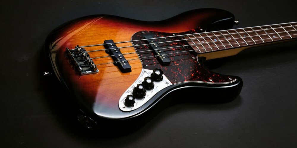 Fender American Deluxe Jazz Bass 3-Tone Sunburst (2003) | Bass Buddha