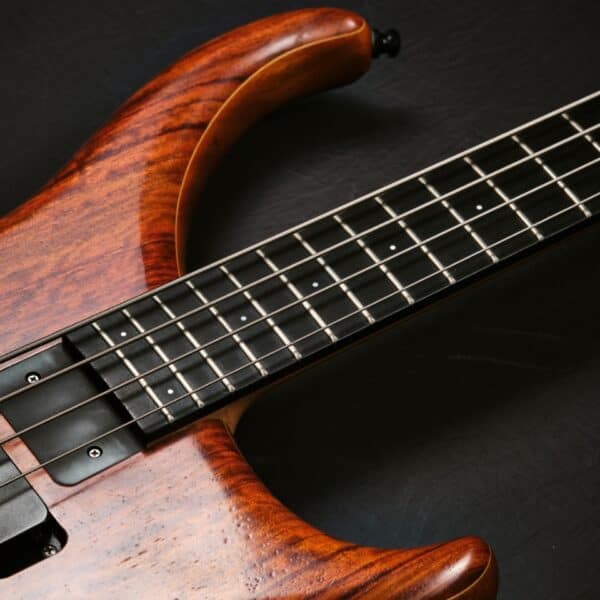Pre-owned Alembic Orion (1997) | Bass Buddha
