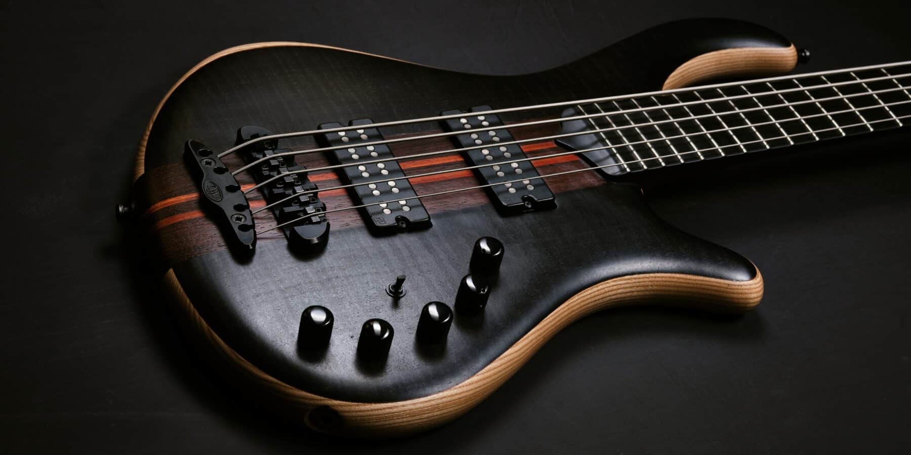 Pre-Owned Mayones Patriot 5 Trans Black Flamed Maple Top | Bass Buddha