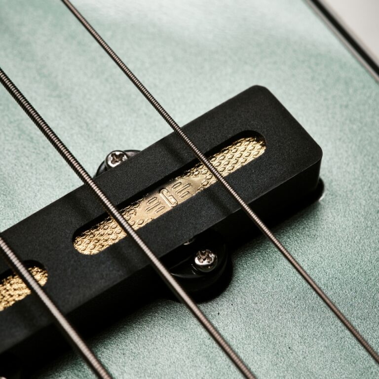 Baum Guitars Wingman Ocean Mist Bass | Bass Buddha