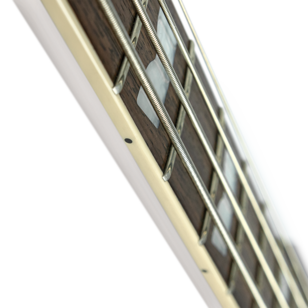Baum Guitars Nidhogg Vintage White Bass | Bass Buddha