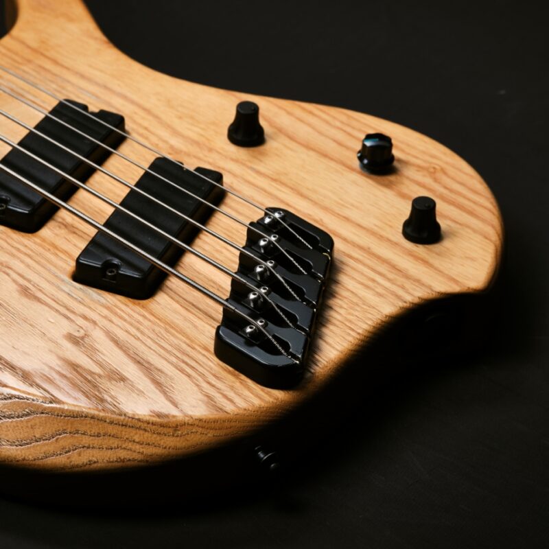 Preowned Dingwall ABZ 5-string | Bass Buddha