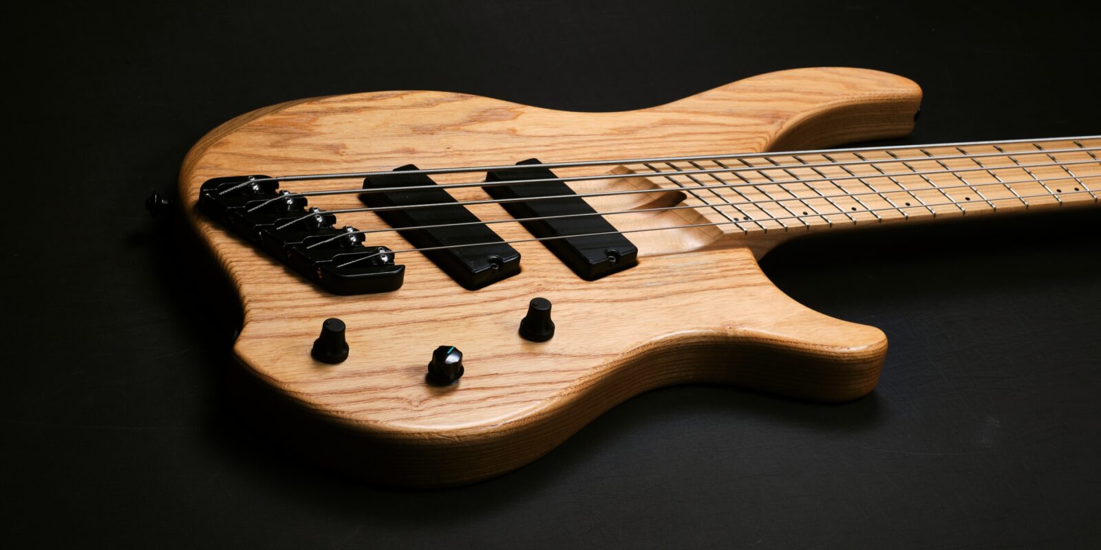 Preowned Dingwall ABZ 5-string | Bass Buddha