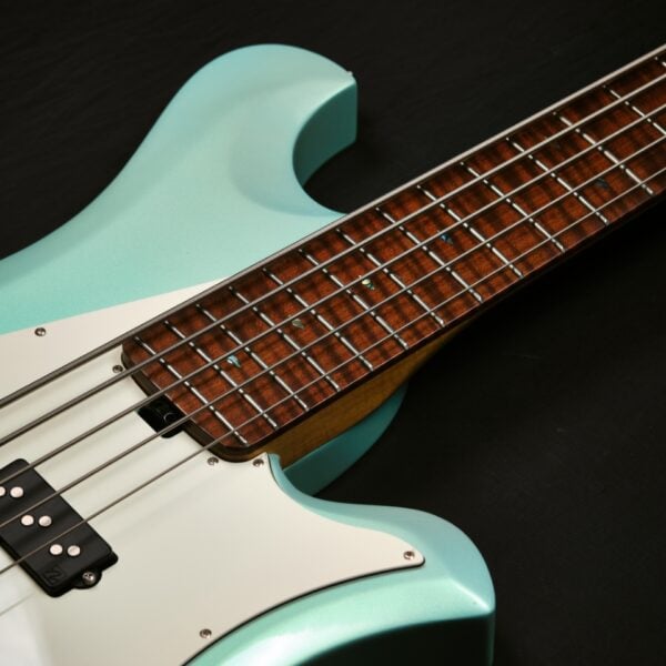 Bacci Guitars Marleo V Seafrost Green | Bass Buddha