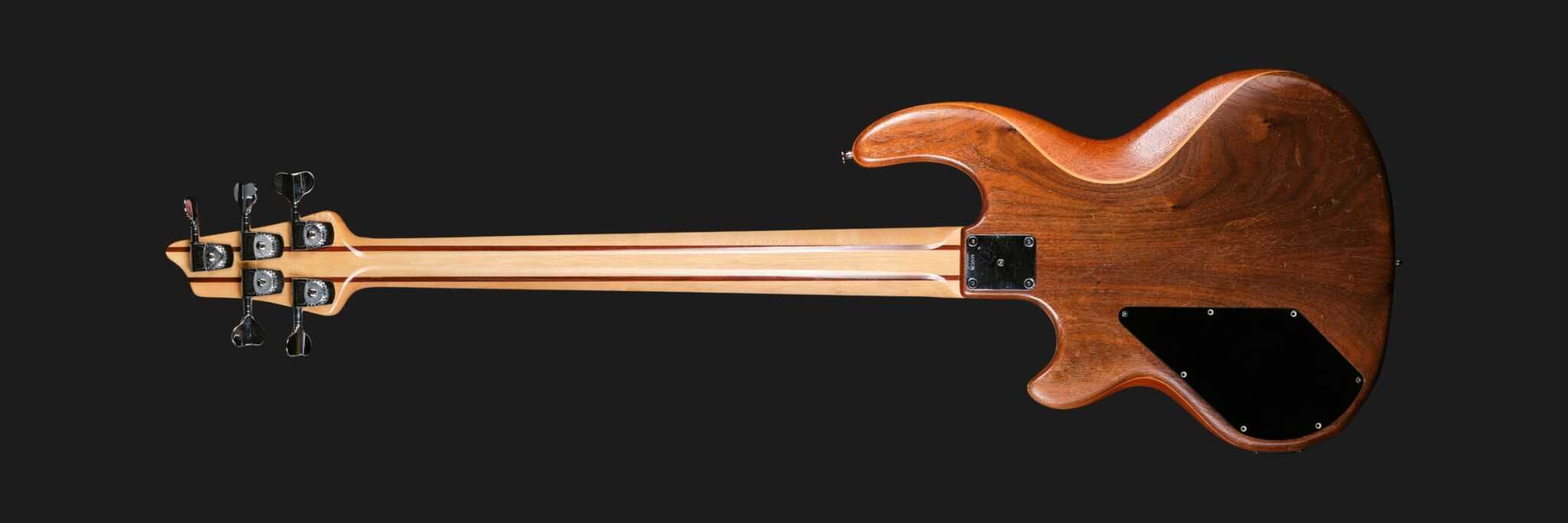 Pre-owned Wal MK II American Walnut (1988) | Bass Buddha