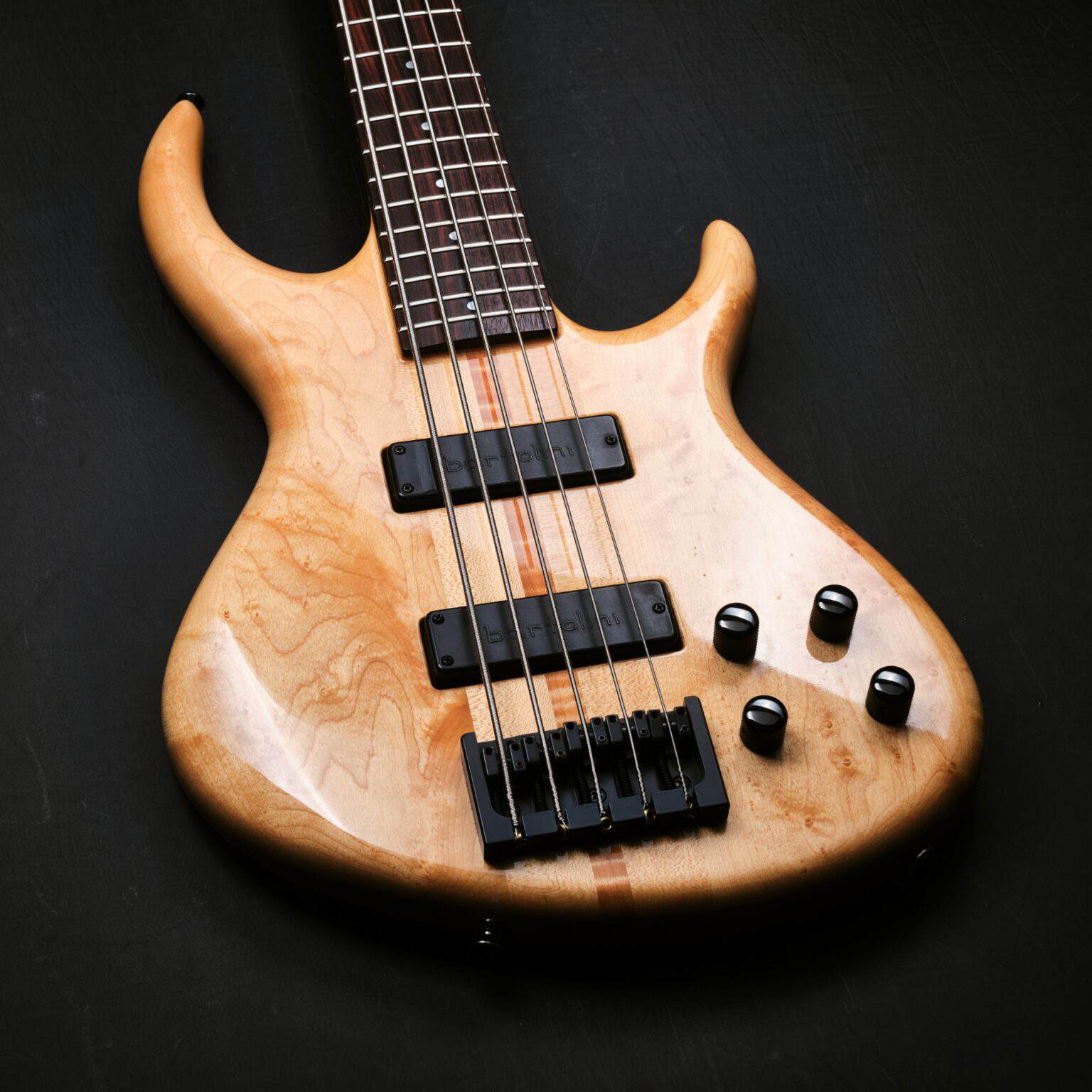 Preowned Tobias Model T (TB103) | Bass Buddha