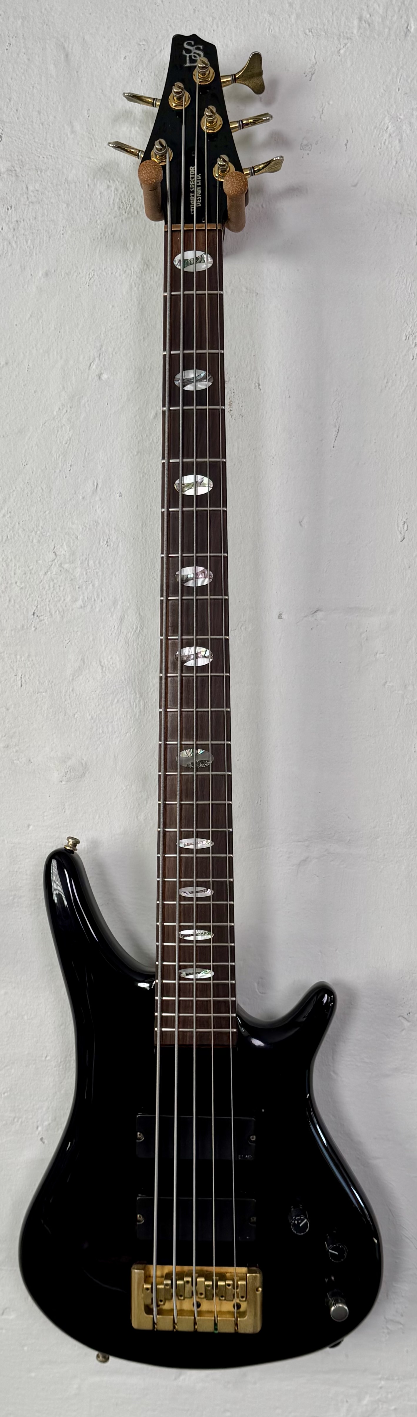Pre-Owned Stuart Spector SD-5 Woodstock #40 (1994) | Bass Buddha
