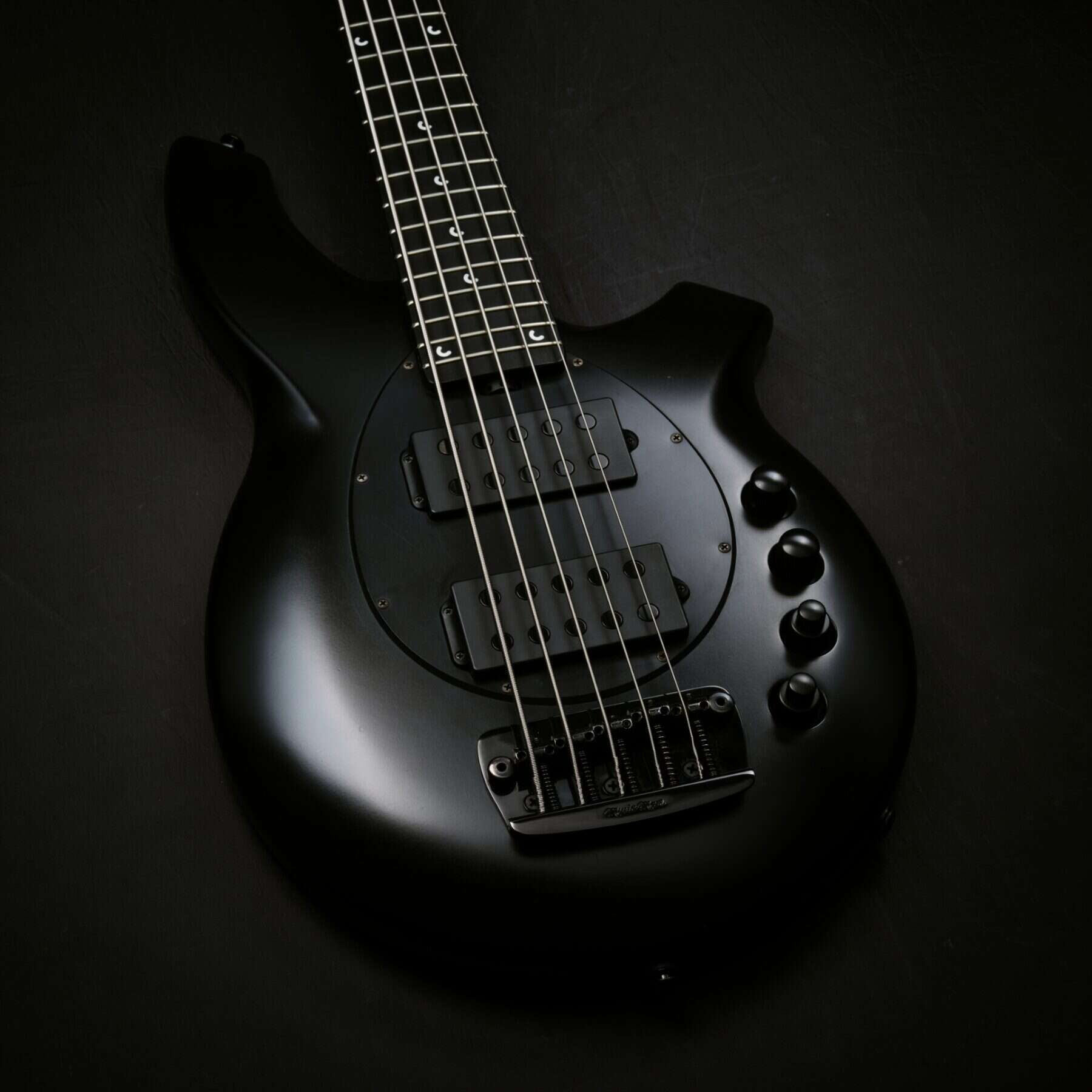 Pre-owned Music Man Bongo 5 Stealth Black | Bass Buddha